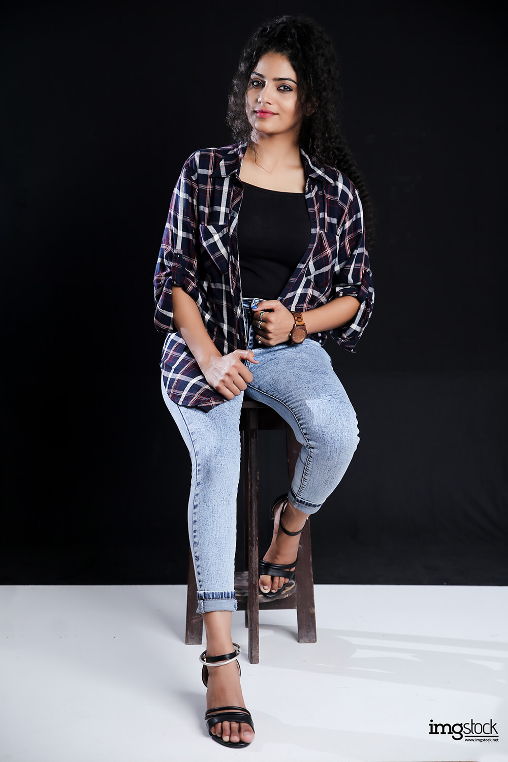 Divya Shah Photoshoot imgstok biratnagar