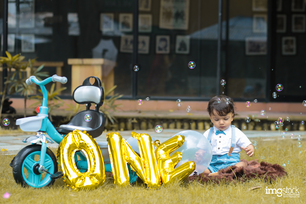 Avnish Photoshoot - imgstock